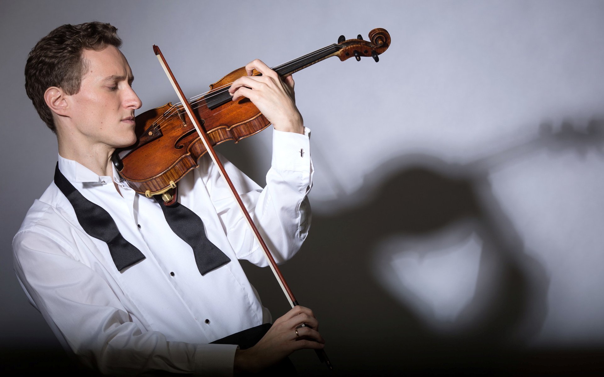 Do, 16.11.2023 - Symphoniker Hamburg / Josef Špaček / Moritz Gnann ...