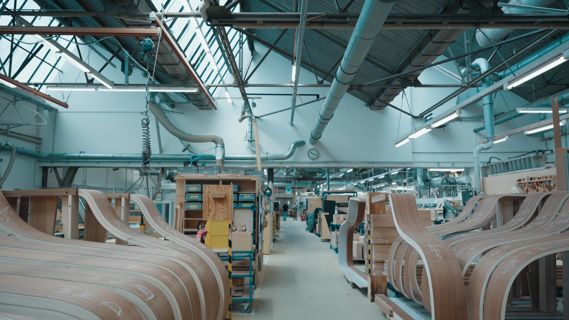 Wie entsteht ein Konzertflügel? - Elbphilharmonie Mediathek